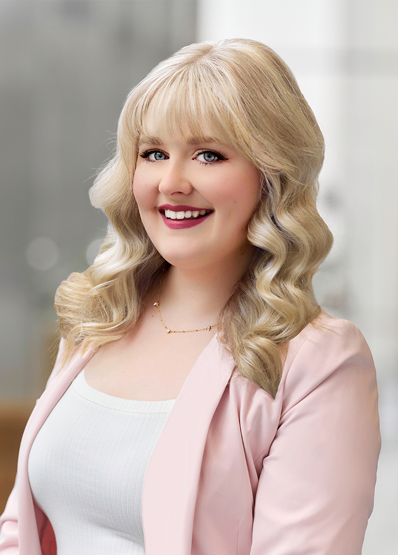 Megan Hoelscher | Lockridge Grindal Nauen PLLP